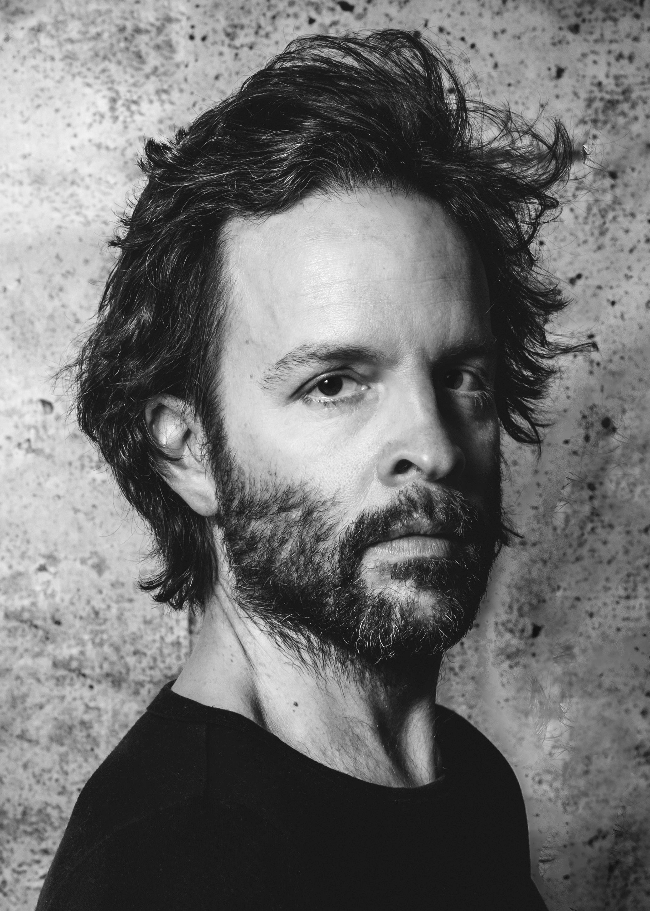 Insoutenables longues étreintes | Théâtre Prospero